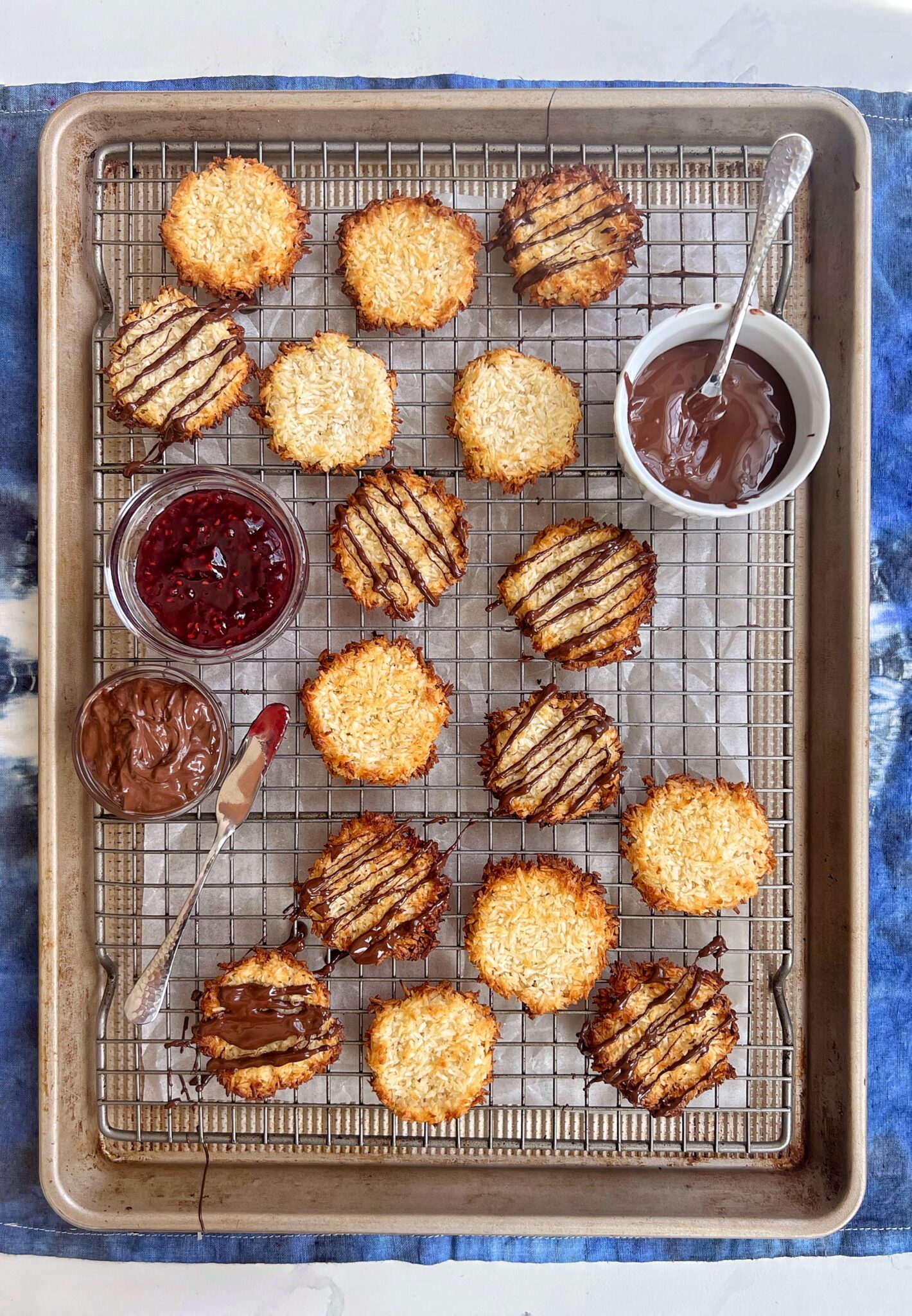 3-Ingredient Coconut Macaroons (gluten-free and lower sugar) - Happy ...