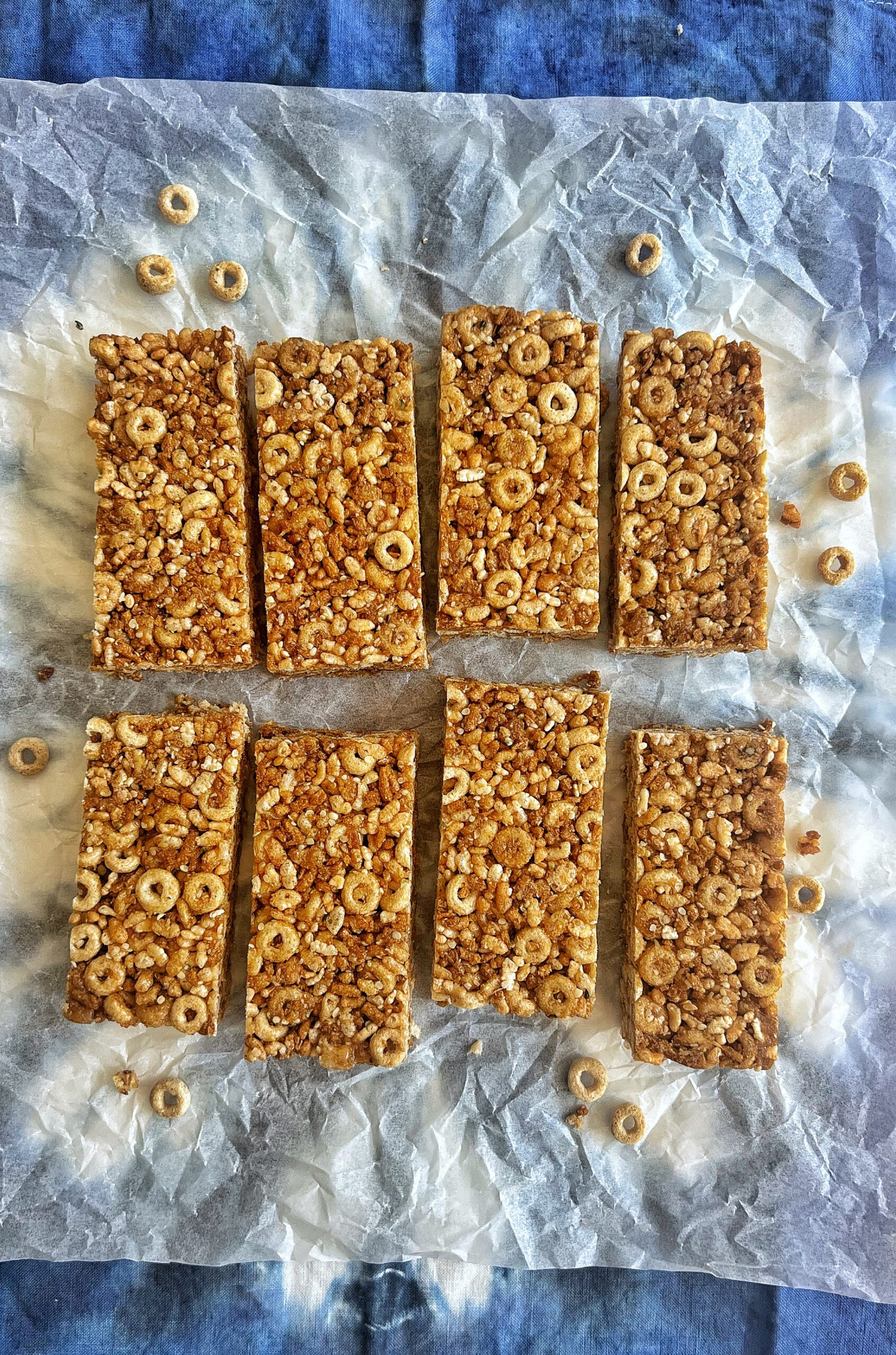 High Fiber Cereal Snack Bars (Nut-free and No-bake) - Happy Kids ...